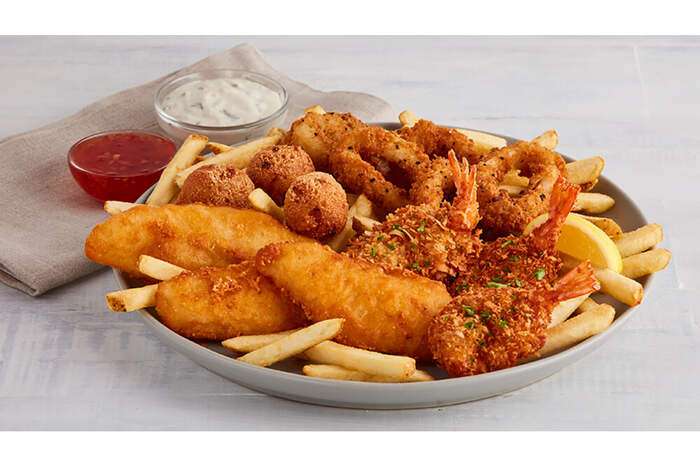 $7 burgers & chicken or fish sandwiches + fries today at Ruby Tuesday # ...